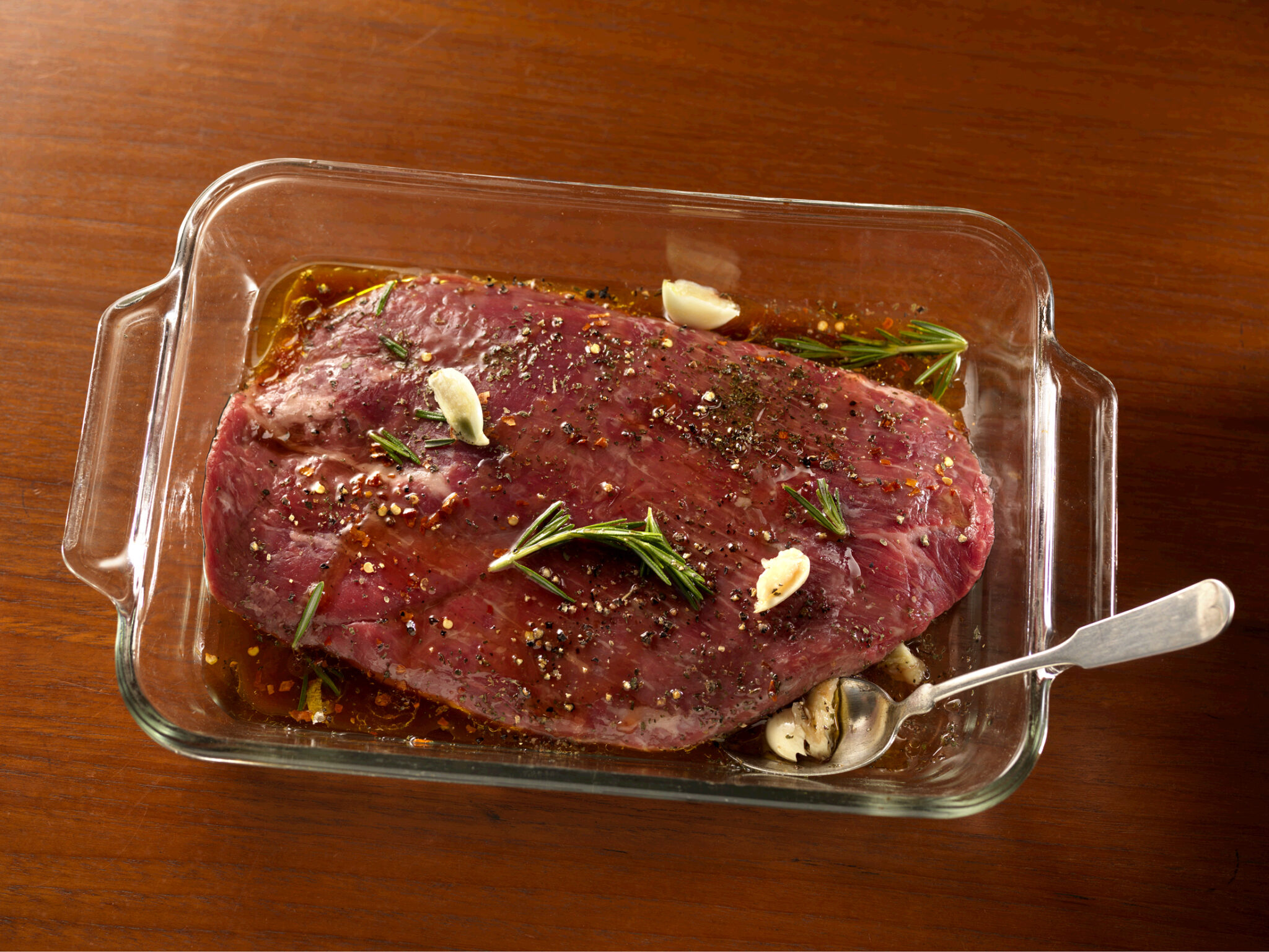 牛排控必學！最完整的牛排香料搭配與料理時機指南 | Canadian Beef Taiwan